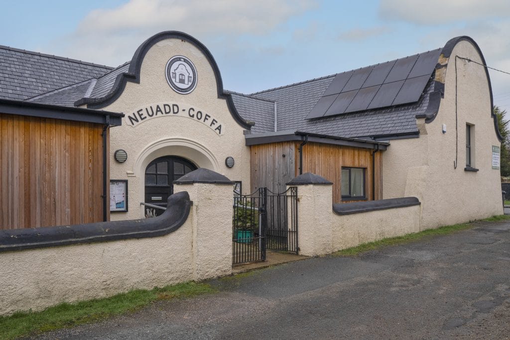 Neuadd Goffa, Llanfairpwll | Dewis Architecture
